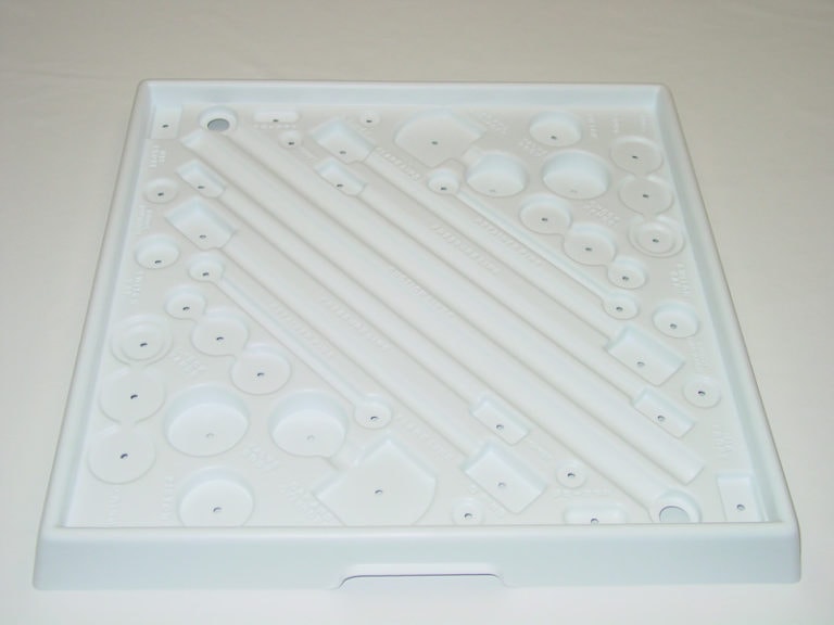 Plastic Thermoformed Parts Tray for Food Service Machinery - Belvidere, IL